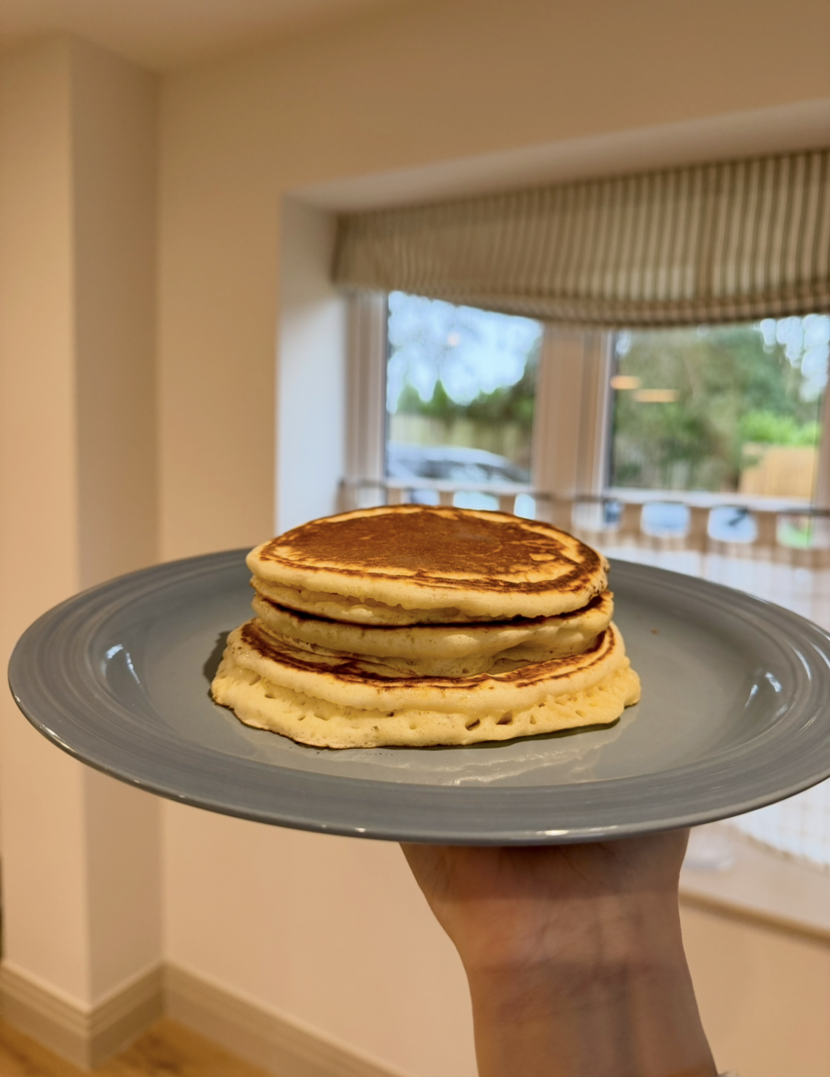 Very Easy Thick Pancakes - Sophie Liard